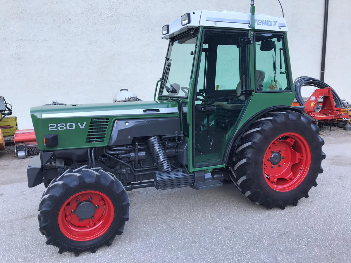 Neue und gebrauchte Traktoren :: Hafner Traktoren GmbH - Südtirol